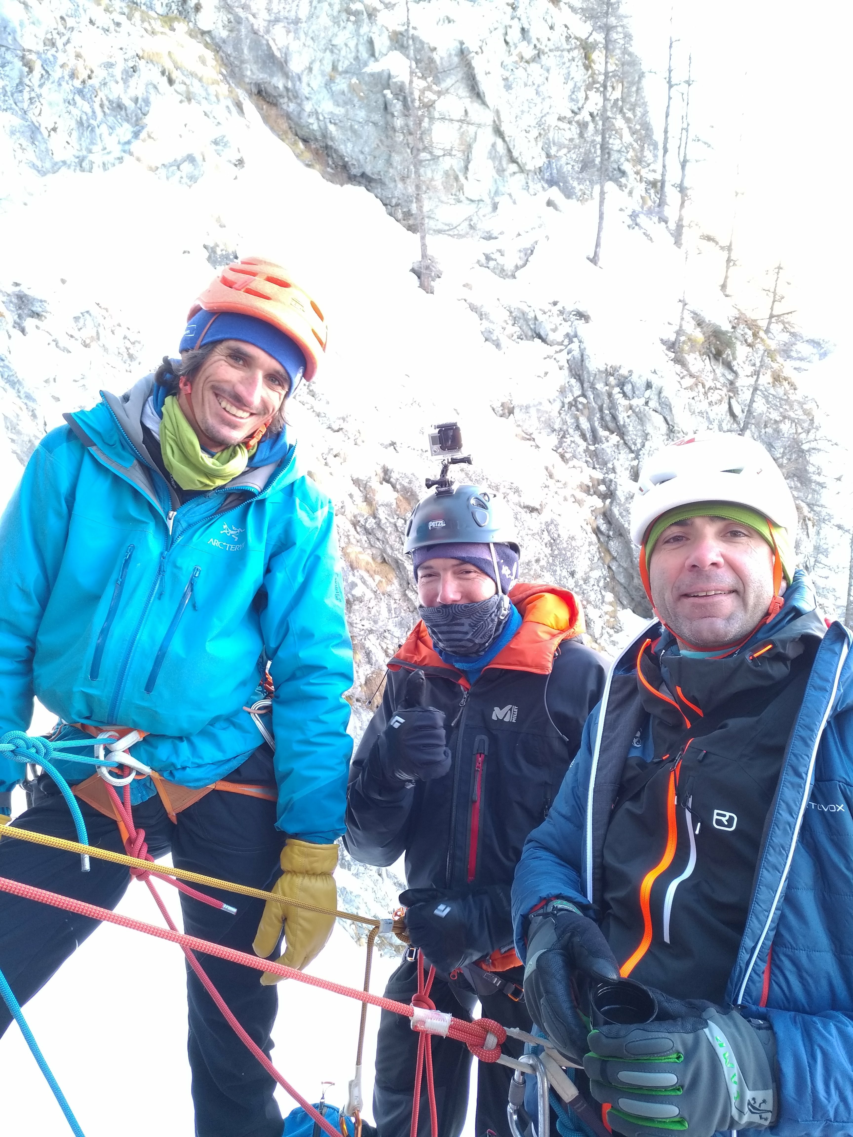 Ice'tec Petzl et test des nouveaux piolets tractions Quark, Nomic ...